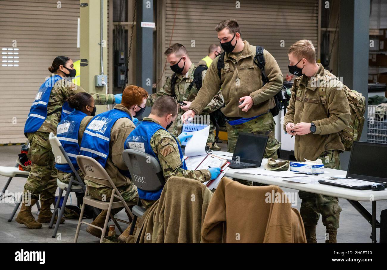 Personnel deployment function line hi-res stock photography and images ...