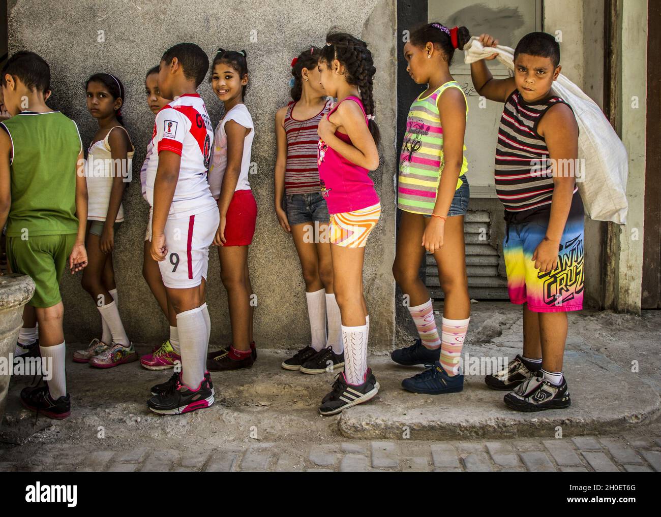 Cuba school children in classroom hi-res stock photography and images ...