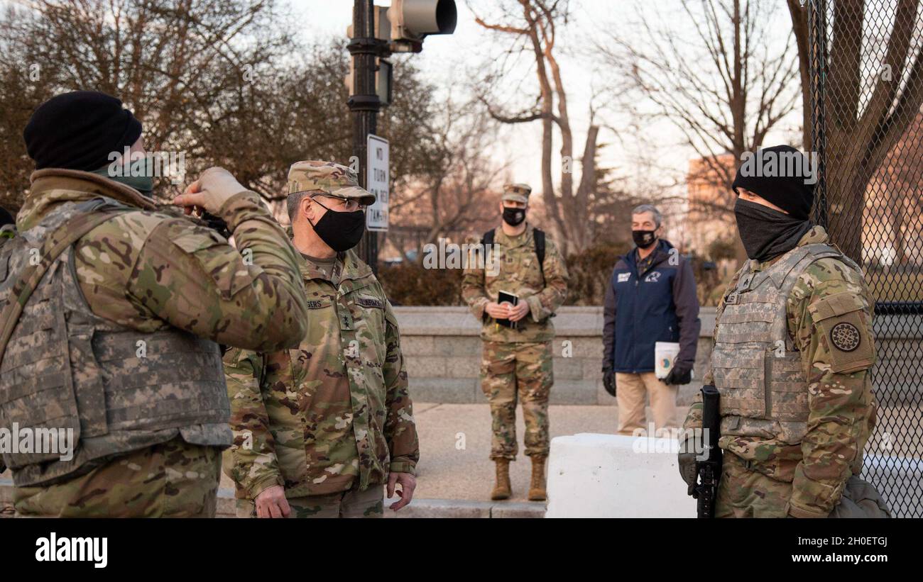 Staff sgt ryan rogers hi-res stock photography and images - Alamy