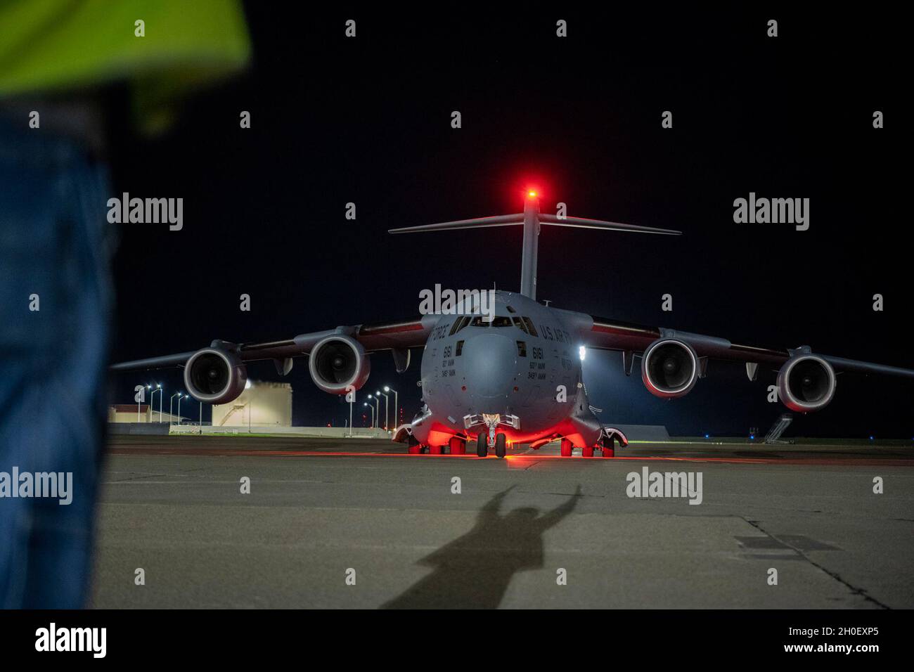945th aircraft maintenance squadron hi-res stock photography and images ...