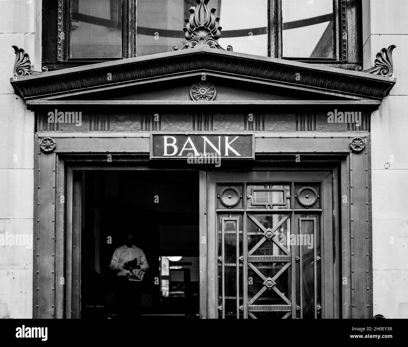 Entrance bank sign Black and White Stock Photos & Images - Alamy