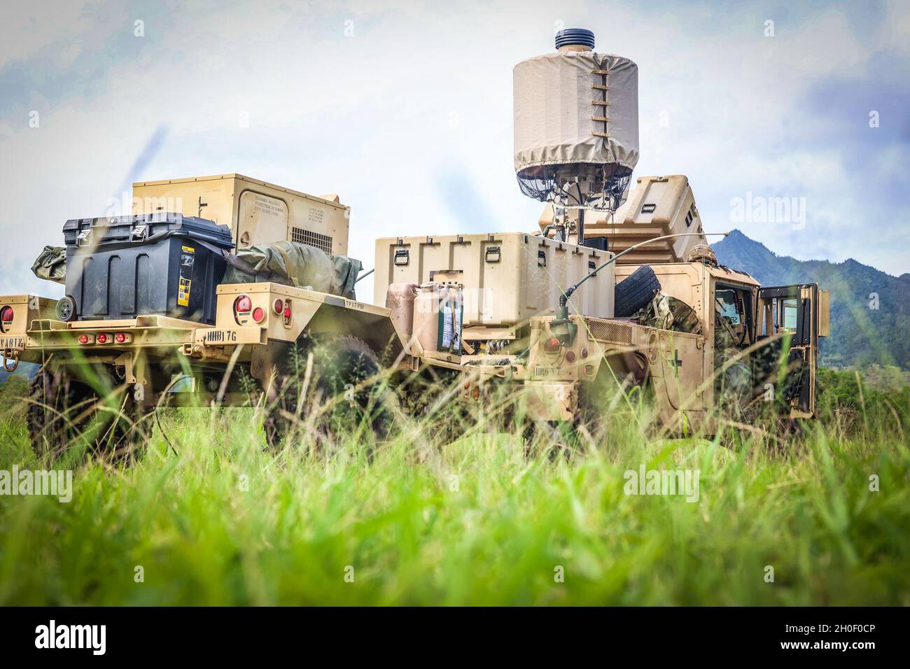 Weapons Locating Radar Specialist Soldiers from across 25th Infantry ...