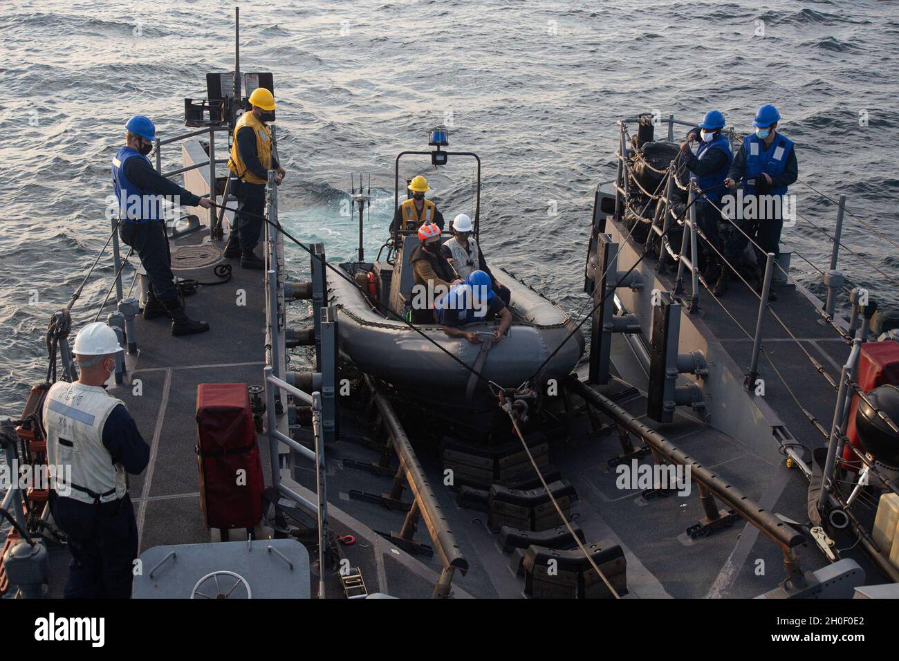 Uss chinook pc 9 hi-res stock photography and images - Alamy