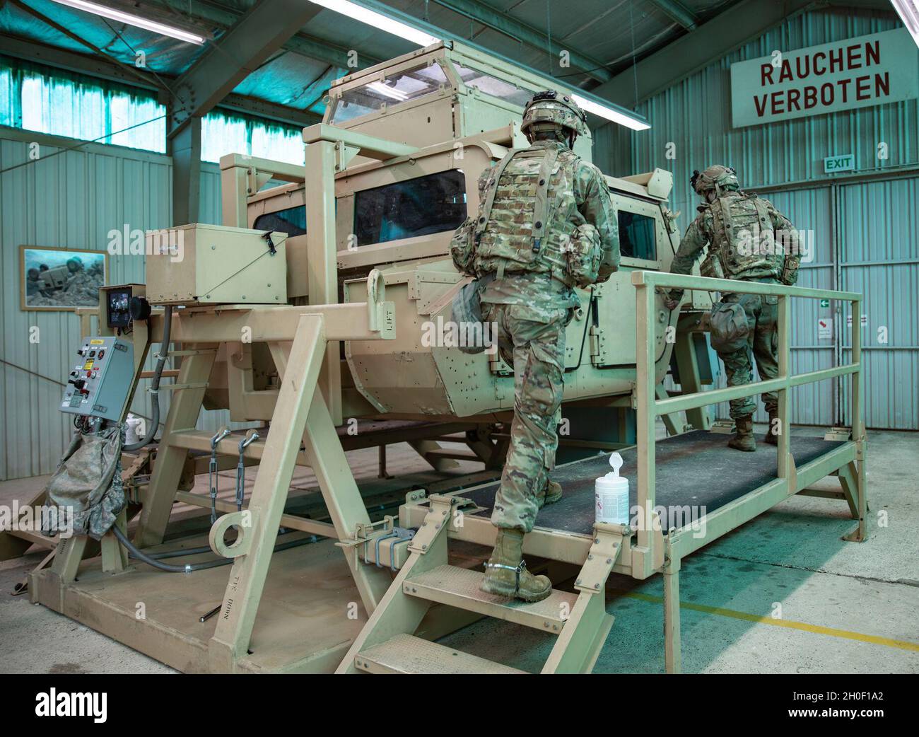 Soldiers of the 115th Brigade Support Battalion, 1st Armored Brigade ...