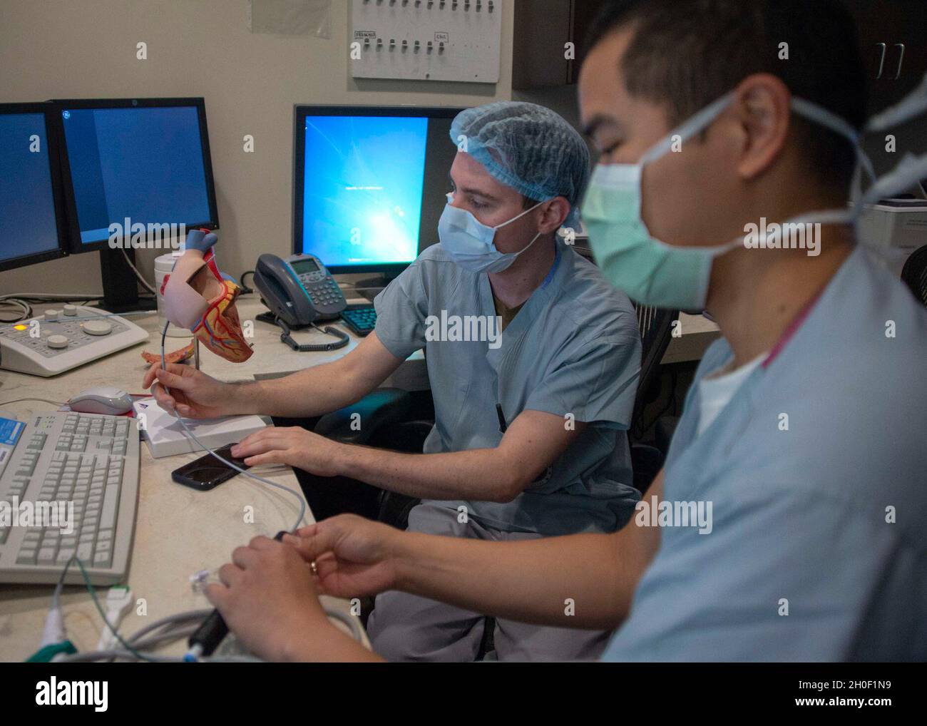 Hospital corpsman 1st class aquino hi-res stock photography and images ...