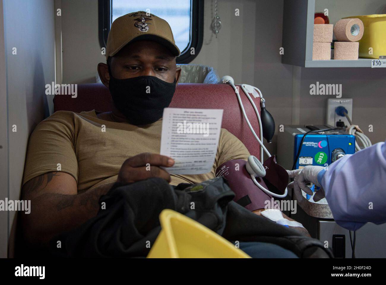 SAN DIEGO (Feb. 17, 2021) Boatswain’s Mate 3rd Class Jeremy Rainey ...