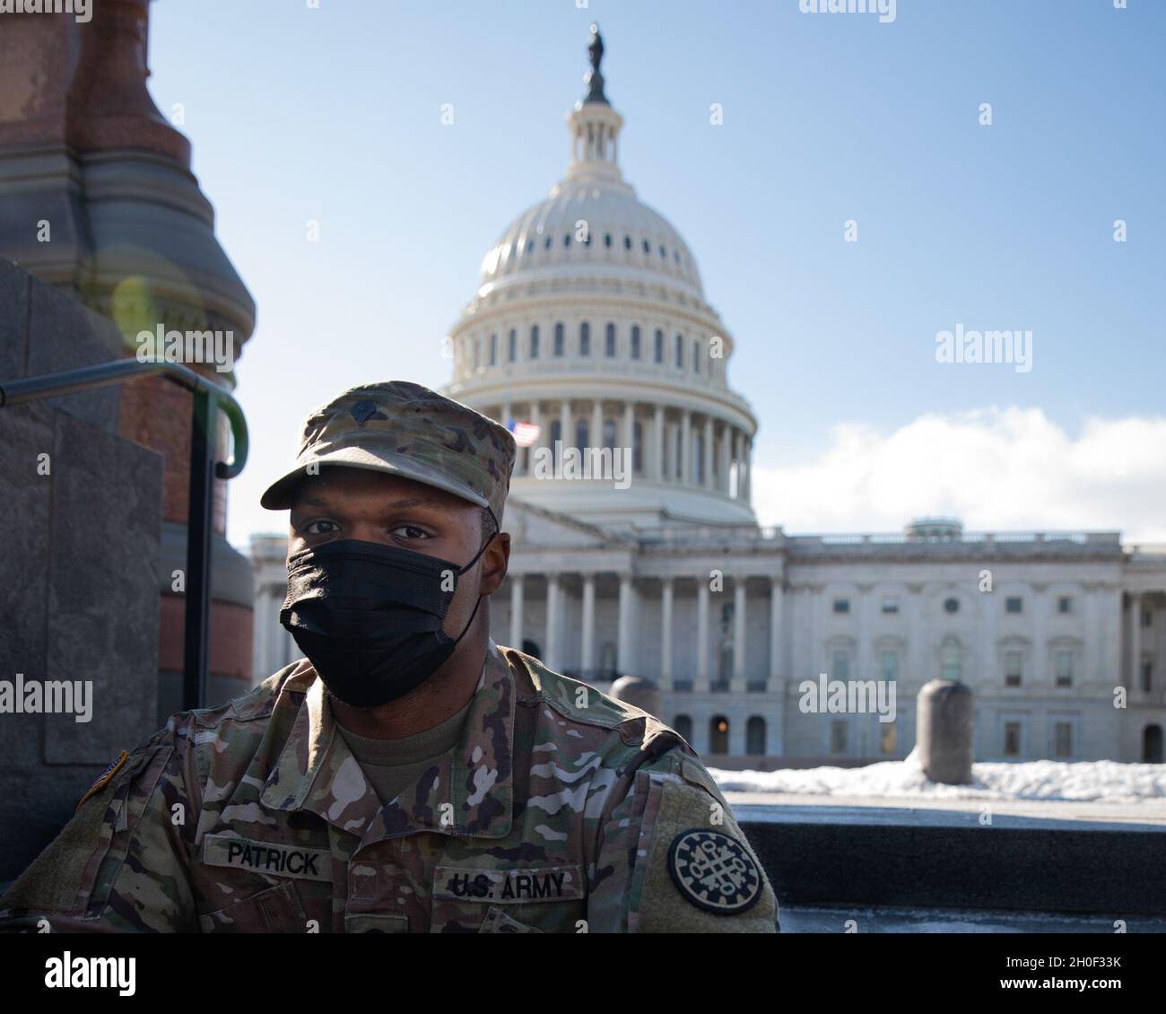 156th expeditionary signal battalion hi-res stock photography and ...