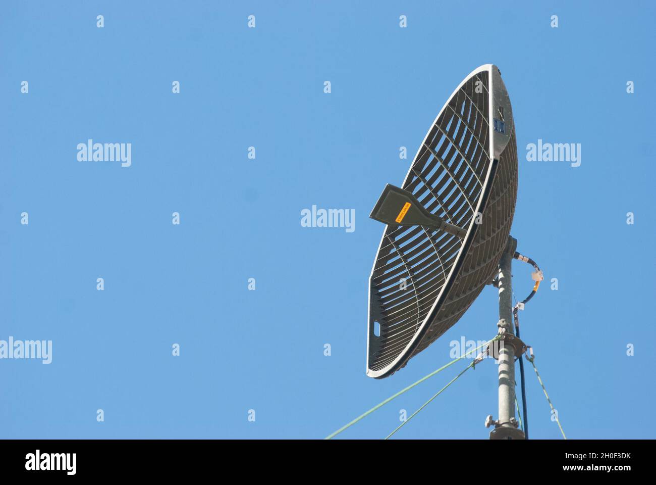 U.S. Soldiers with Charlie Company, 628th Aviation Support Battalion ...