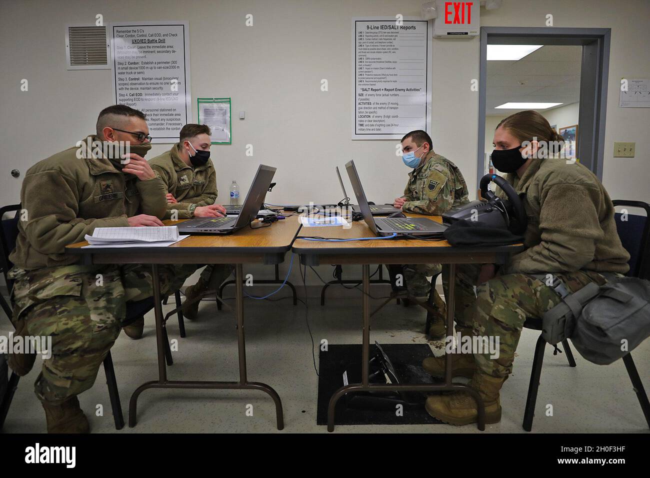 U.S. Army Reserve Soldiers from the 388th Chemical Company practice ...