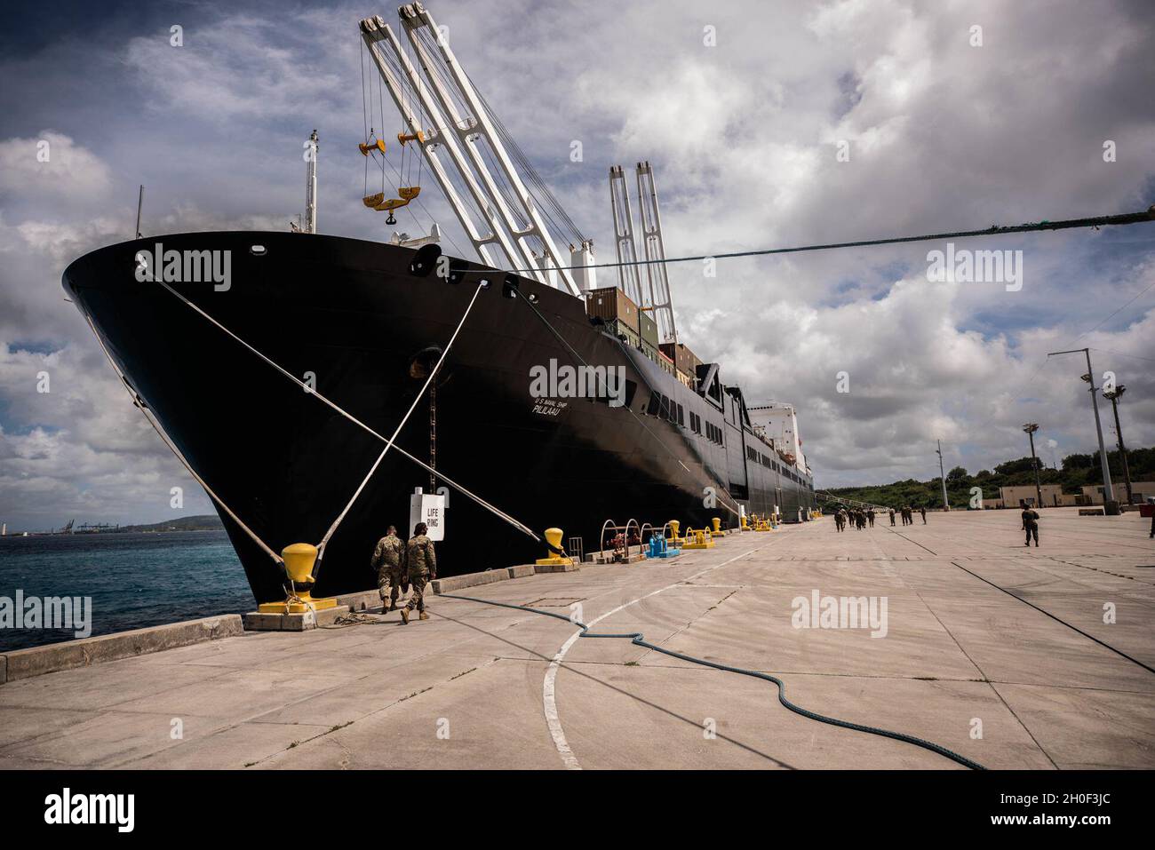 U.S. Marines with Combat Logistics Regiment 3 (CLR-3), 3d Marine ...