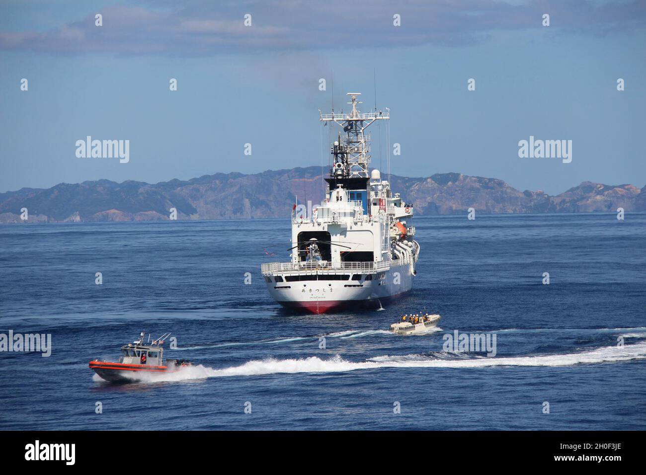 Ships from the U.S. Coast Guard and Japan Coast Guard conducted ...