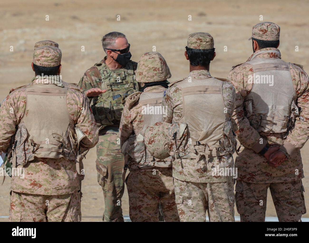 During Kuwait's 30th Liberation Day Anniversary elements of Kuwaiti ...