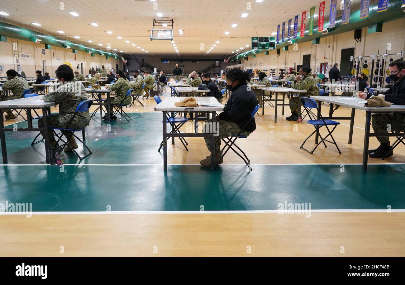 VIRGINIA BEACH, Va. (Feb. 21, 2021) Selected Reservist Sailors assigned ...