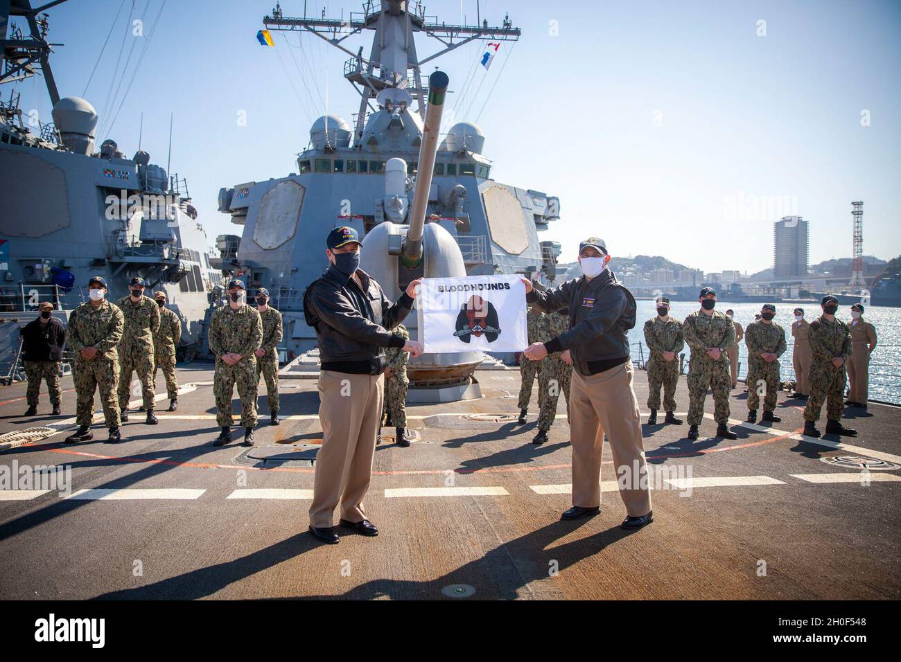 Capt. Chase Sargeant, Destroyer Squadron 15, and Cmdr. Christopher Gahl ...