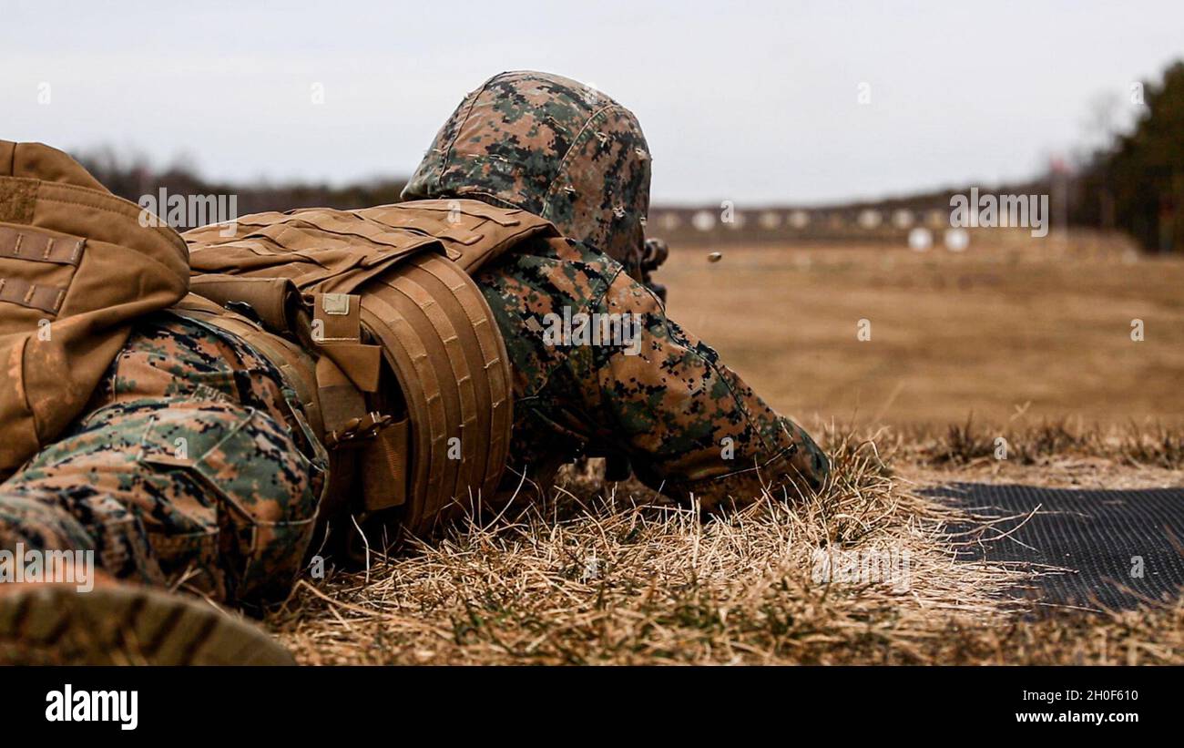 Marines with Weapons Training Battalion conduct the Annual Rifle ...