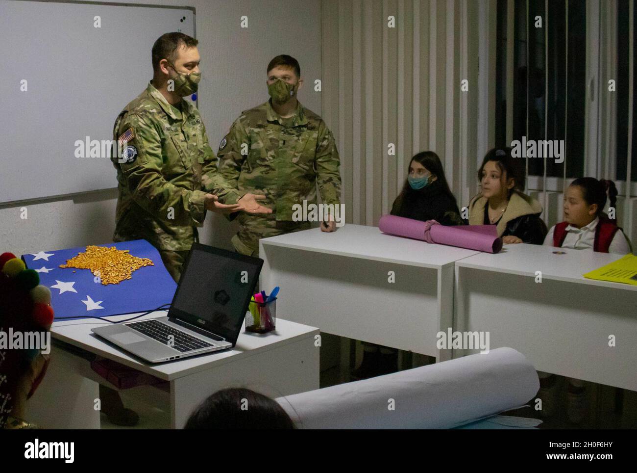 Sgt. 1st Class Anthony Fravel and 1st Lt. Cullen Udell, Iowa Army ...