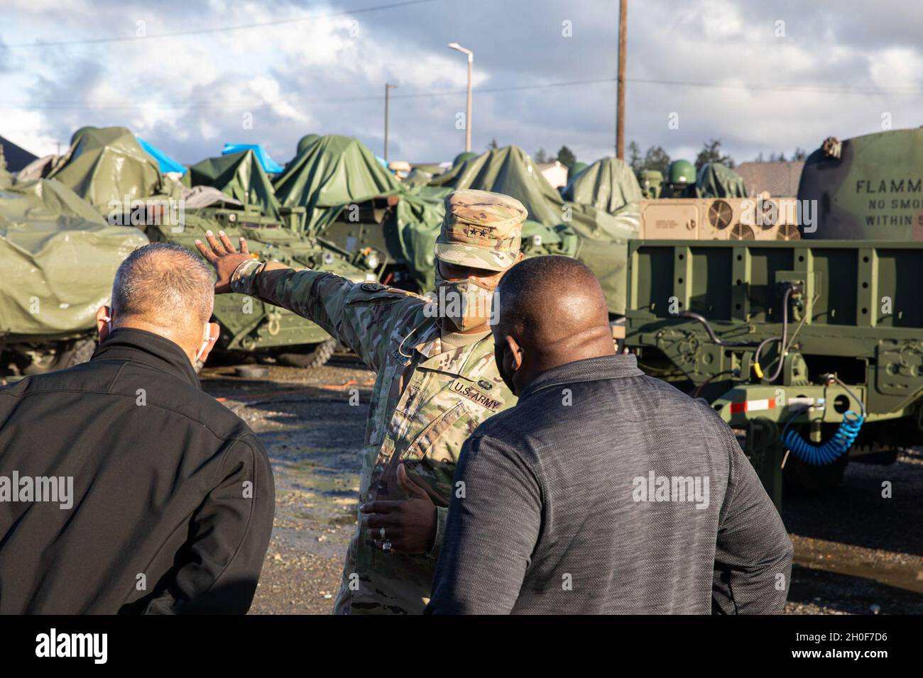 U.S. Army soldier Maj. Gen. Mitchell Kilgo, commanding general, U.S ...