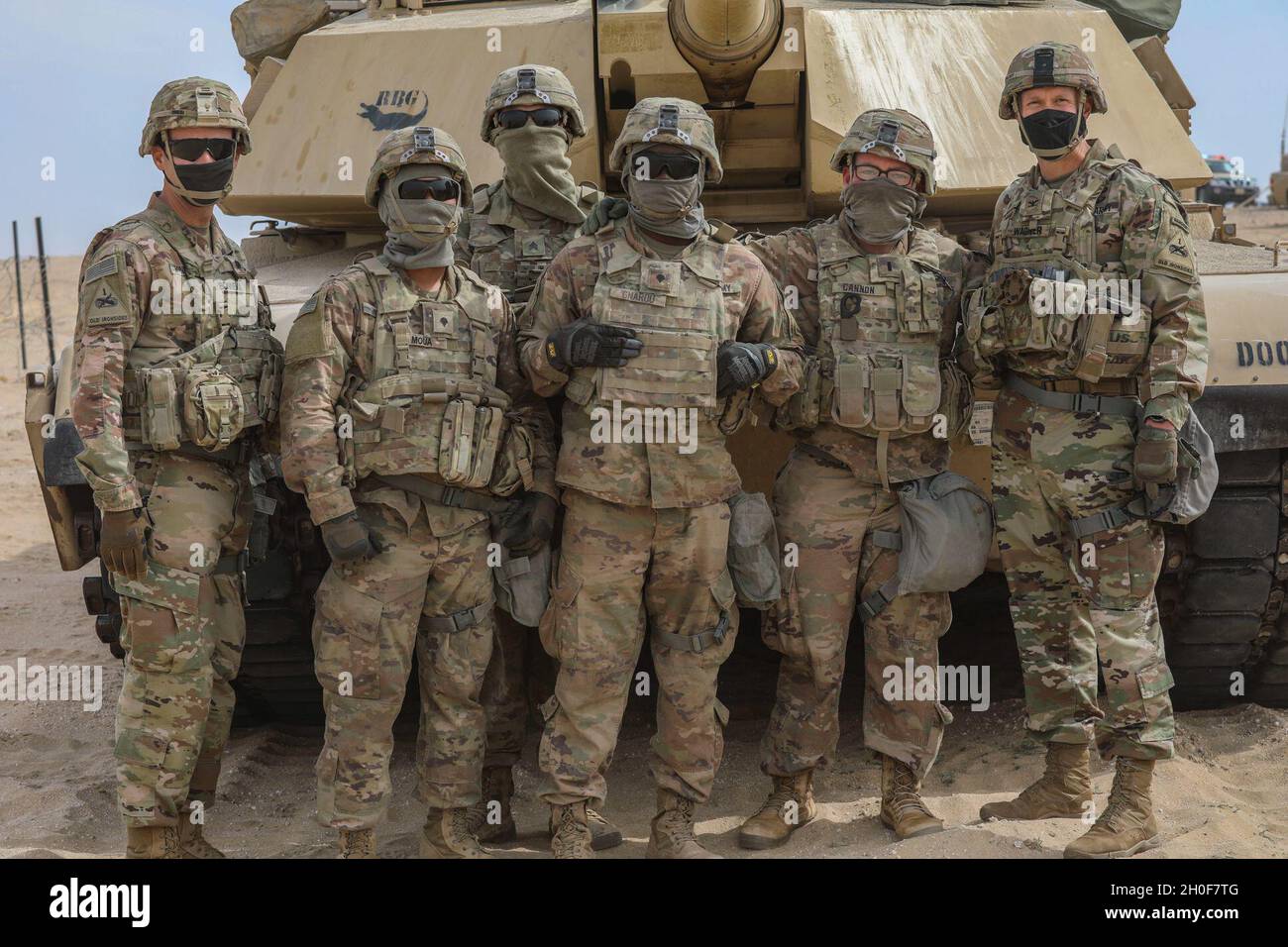 Kuwaiti land forces hi-res stock photography and images - Alamy