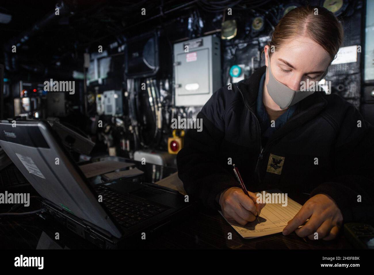 PHILIPPINE SEA (Feb. 23, 2021) Quartermaster 2nd Class Victoria Peters ...