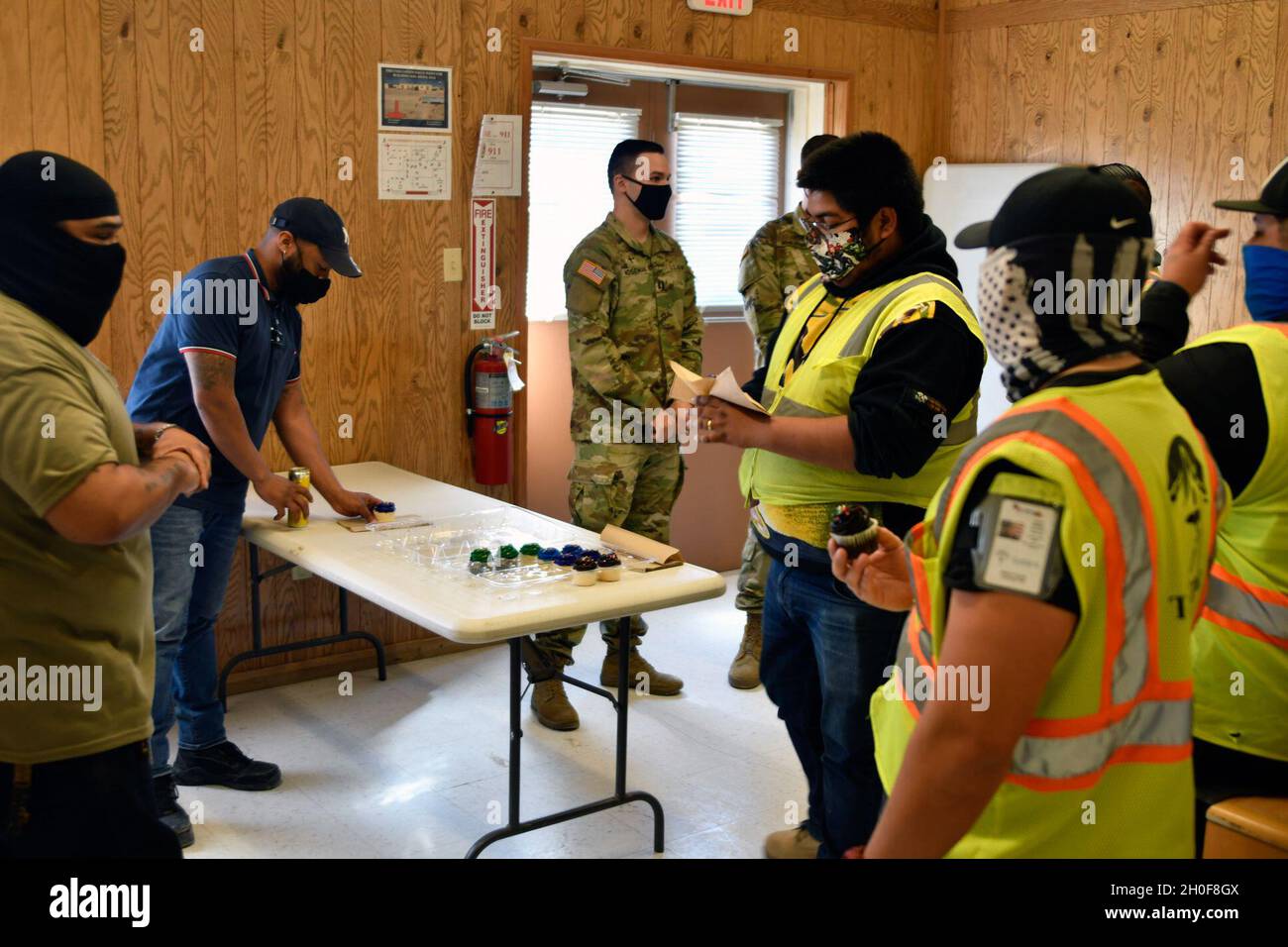 Soldier resiliency and readiness center hi-res stock photography and ...