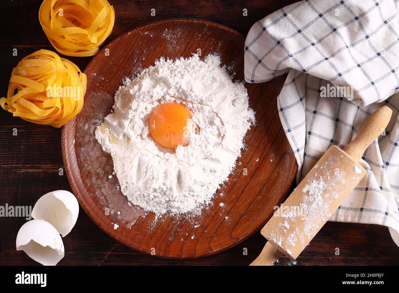 flour food background fresh pasta on wooden background Stock Photo - Alamy