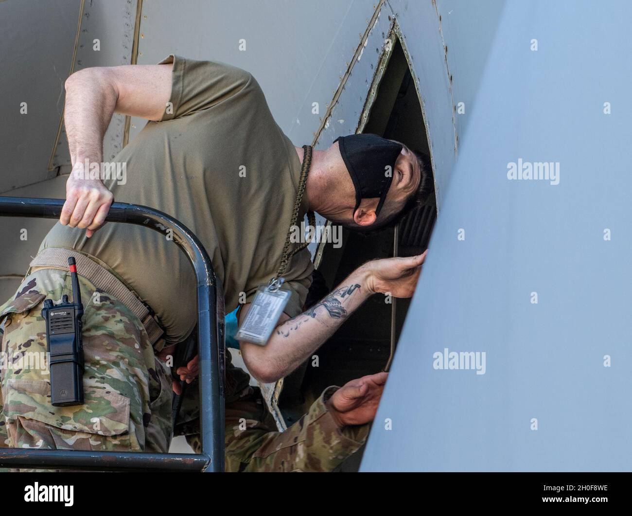 U.S. Air Force Tech. Sgt. David Anderson, a 349th Aircraft Maintenance ...