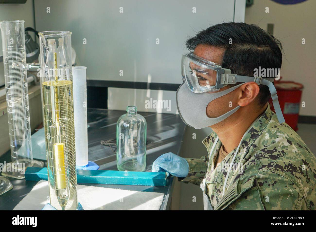 Naval air station gas hi-res stock photography and images - Alamy