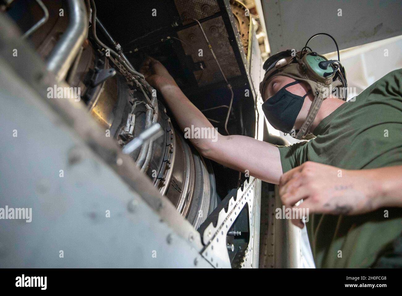 210224-N-TF178-1145 ARABIAN GULF (Feb. 24, 2021) – U.S Marine Corps ...