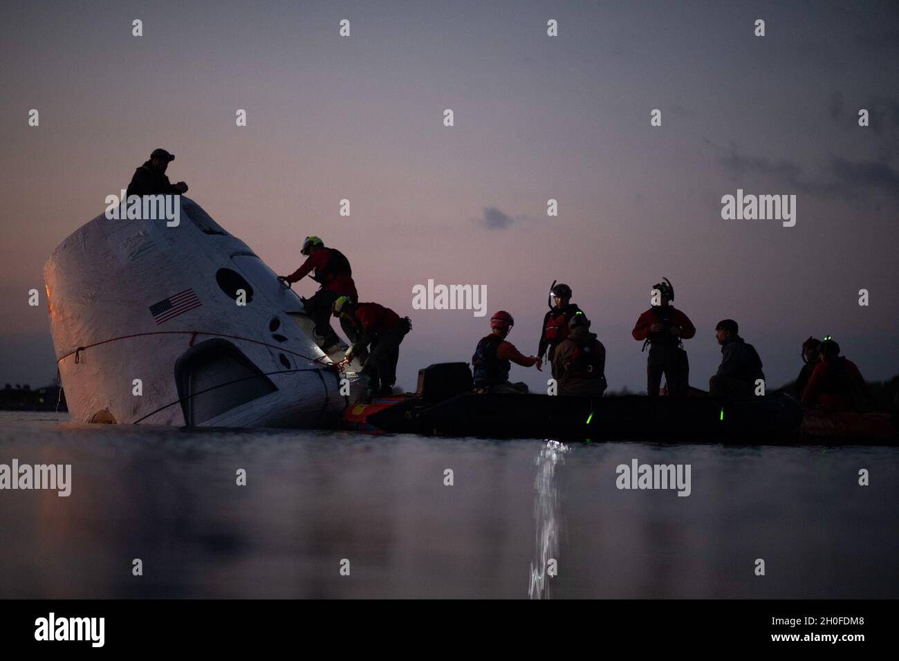 Pararescue Jumpers and Combat Rescue Officers from the 48th Rescue ...