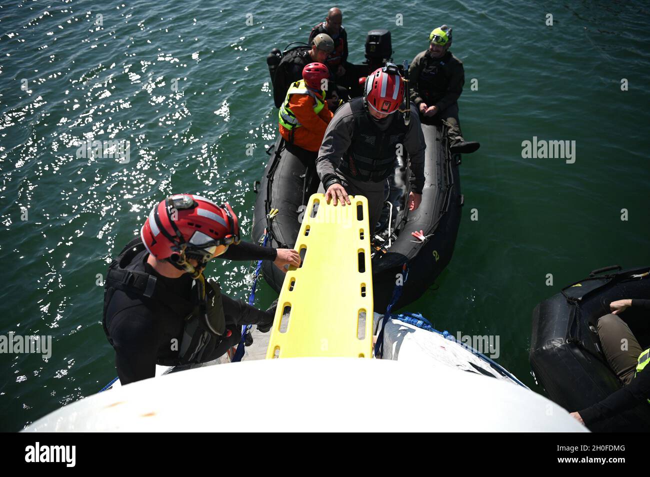 Pararescue Jumpers and Combat Rescue Officers from the 48th Rescue ...