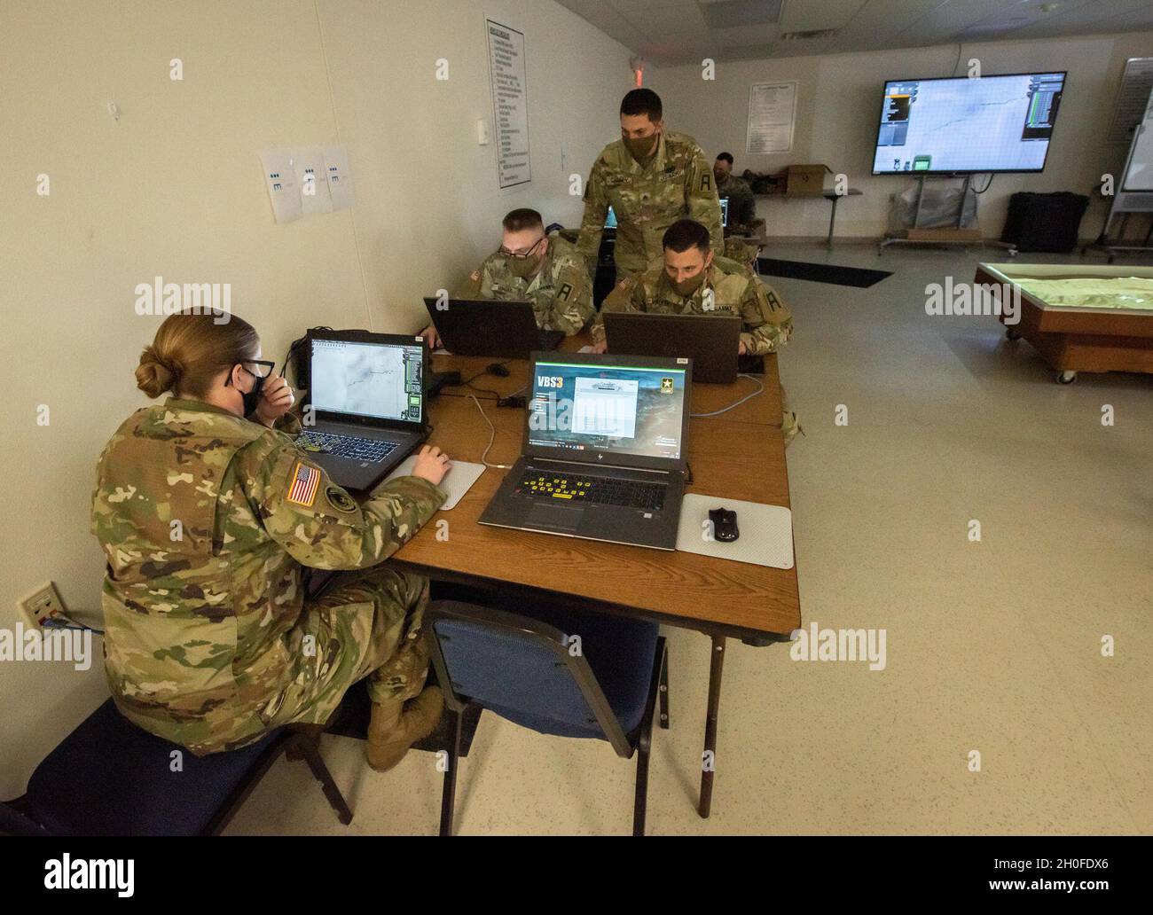 Soldiers from the 181st Infantry Brigade, 1st Battalion, 310th Regiment ...
