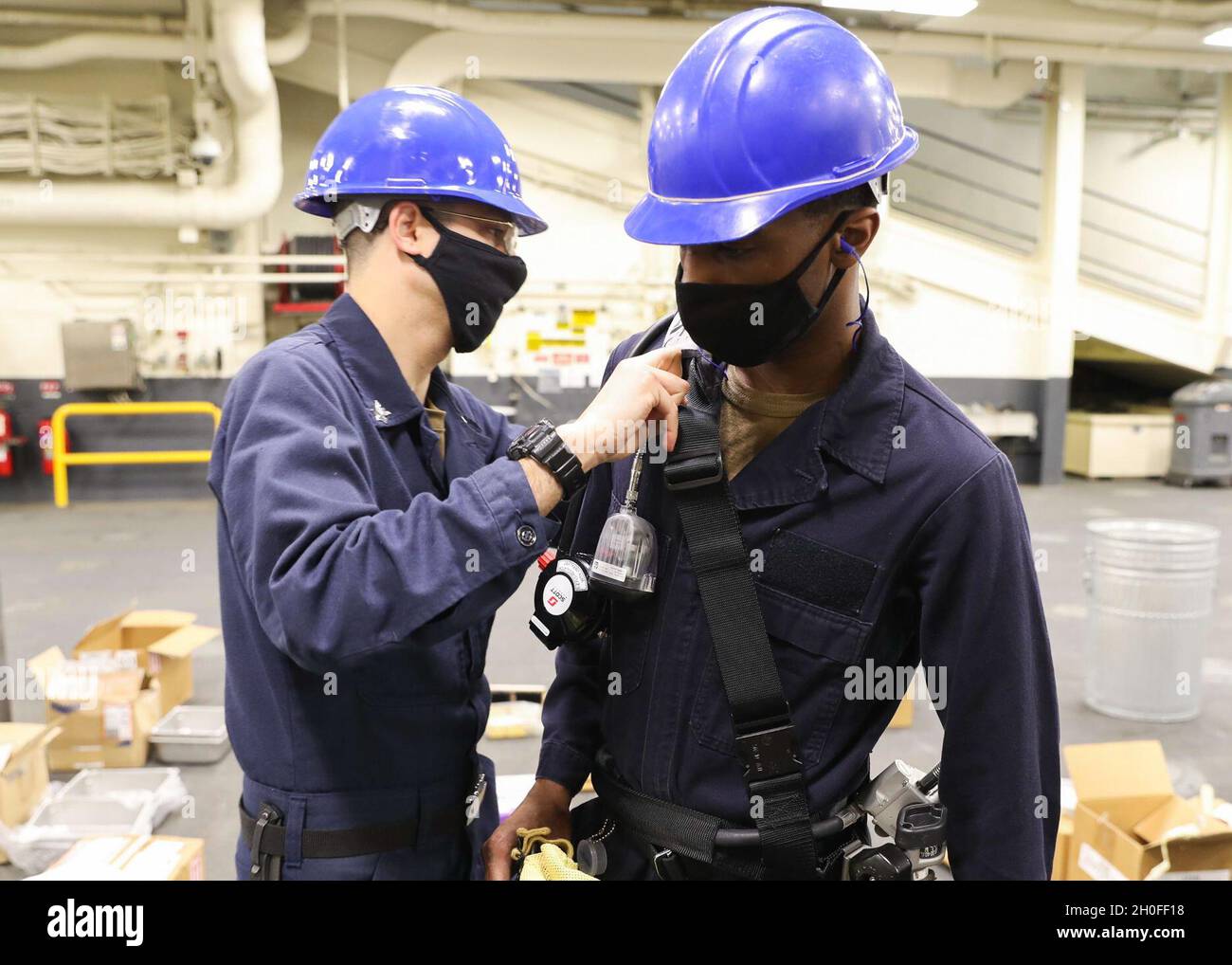 210225-N-TT639-1013 SAN DIEGO (Feb. 25, 2021) – Damage Controlman 1st ...