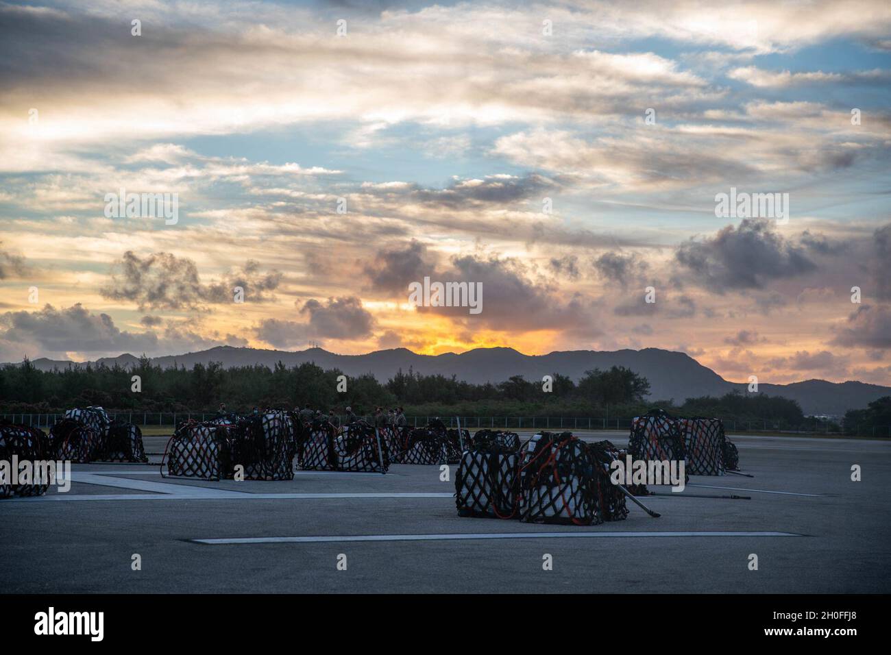 U.S. Marines with Combat Logistics Regiment 3 (CLR-3), 3d Marine ...
