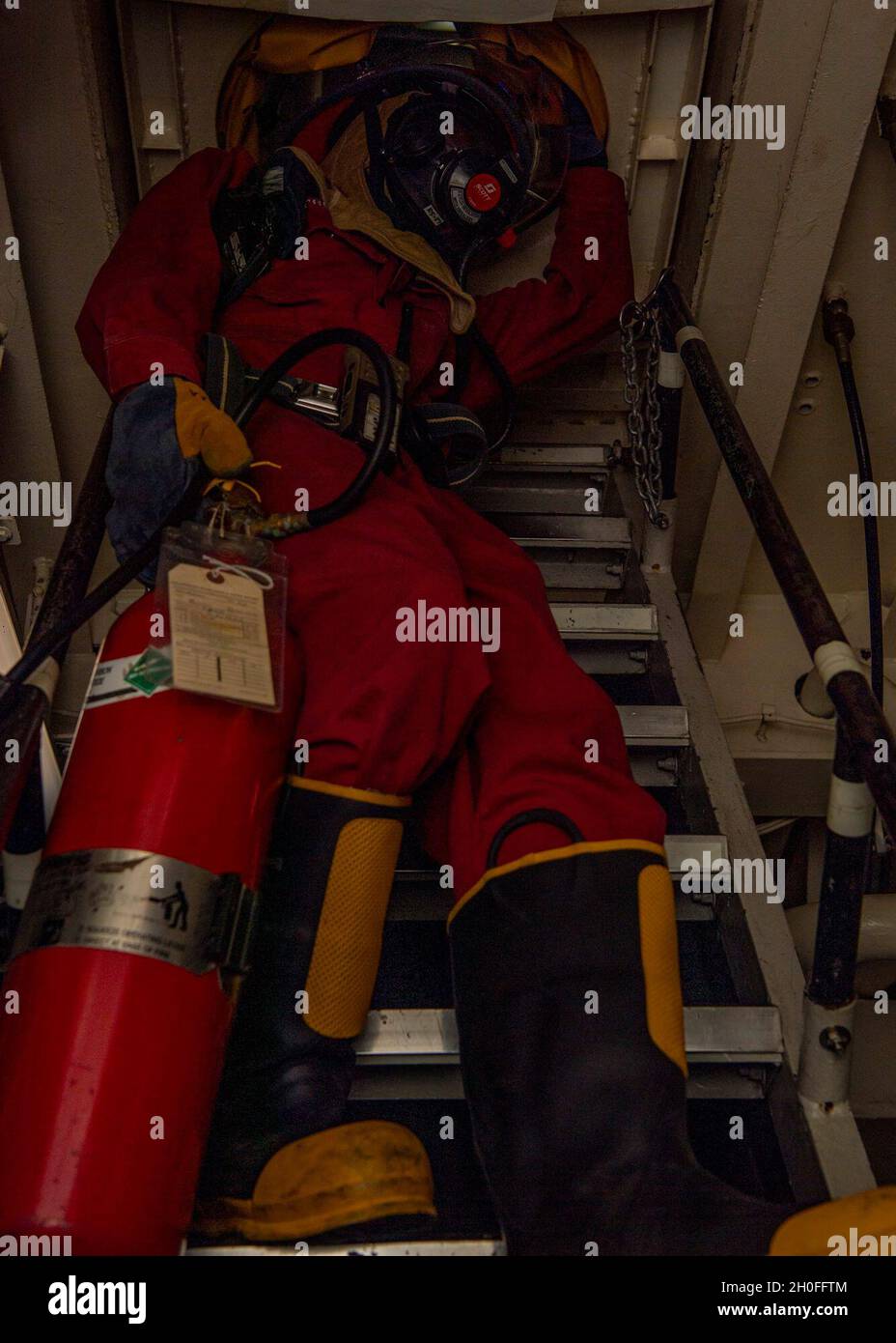 PACIFIC OCEAN (Feb. 25, 2021) U.S. Navy Damage Controlman Fireman ...