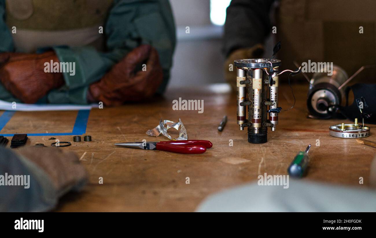U.S. Marines with explosive ordnance disposal, 2nd Marine Logistics ...