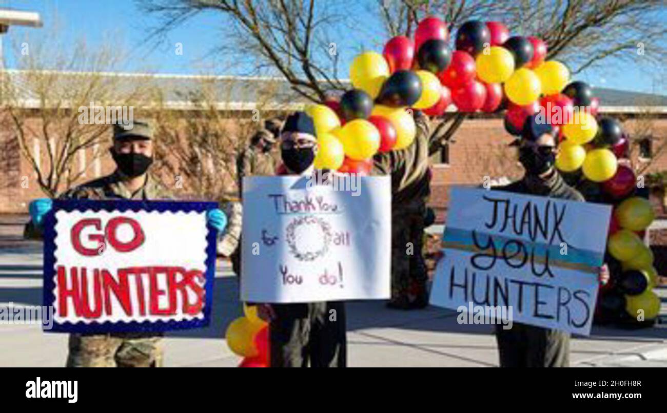 432nd Wing/432nd Air Expeditionary Wing Airmen show their support with ...