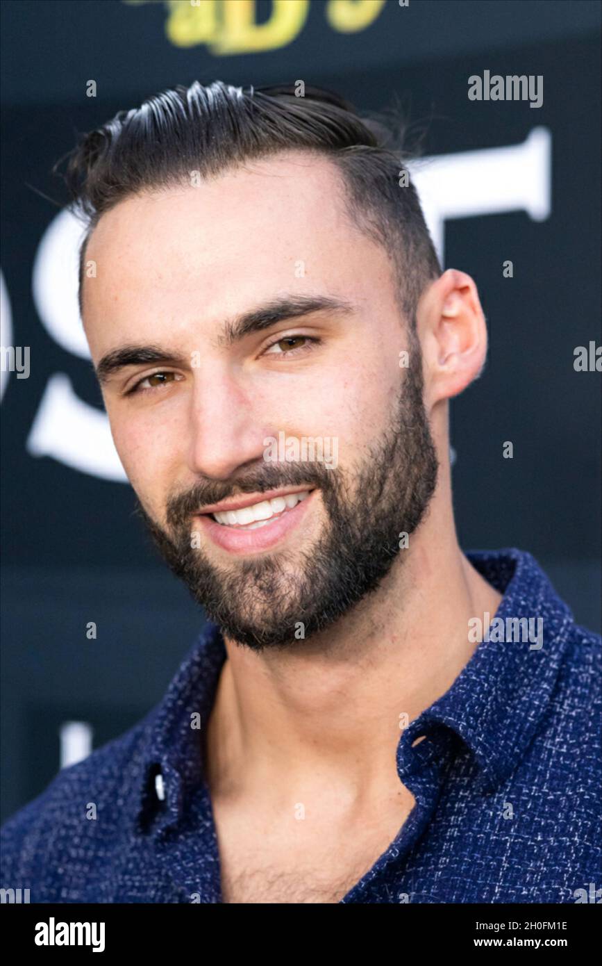 Los Angeles - CA - 20210922 Stars walk the red carpet for the premiere ...