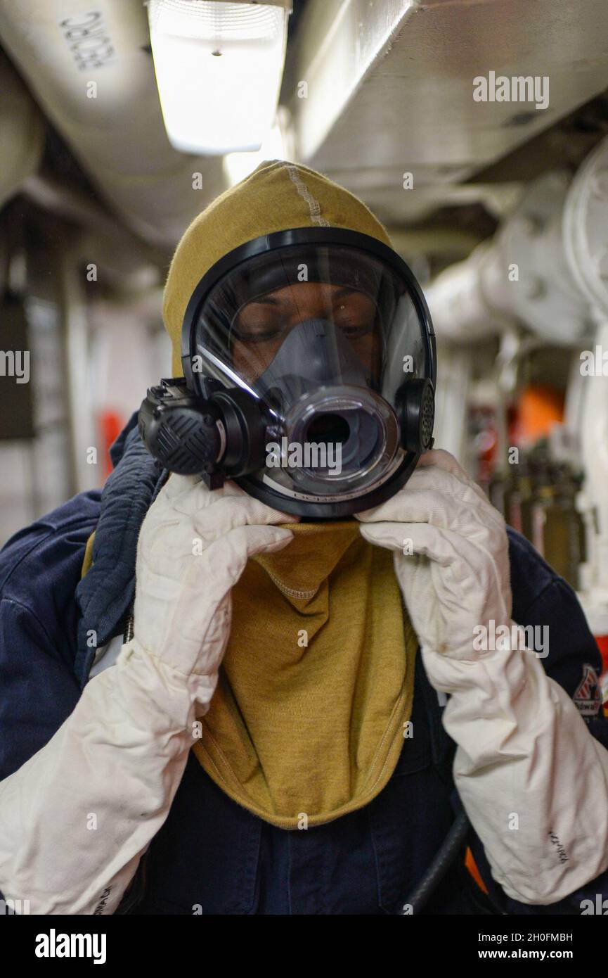 PACIFIC OCEAN (Feb. 26, 2021) U.S. Navy Gas Turbine Systems Technician ...