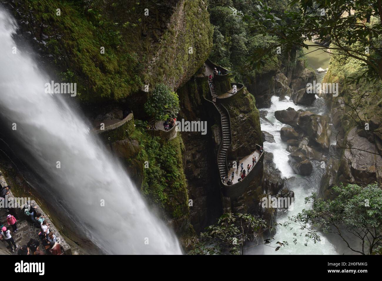 Cascada pailon del diablo hi-res stock photography and images - Alamy