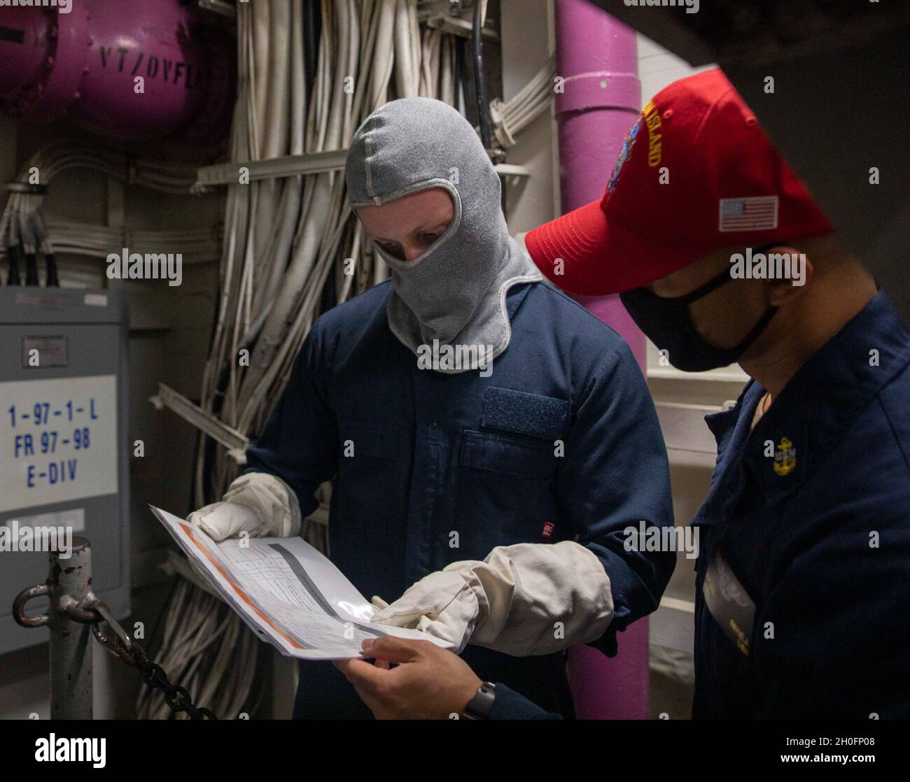 ARABIAN GULF (Feb. 26, 2021) – U.S. Navy Aviation Electronics ...