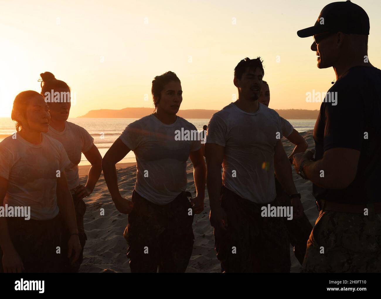 210226-N-BZ392-1309 - CORONADO, Calif. – Capt. Bart Randall, commanding ...