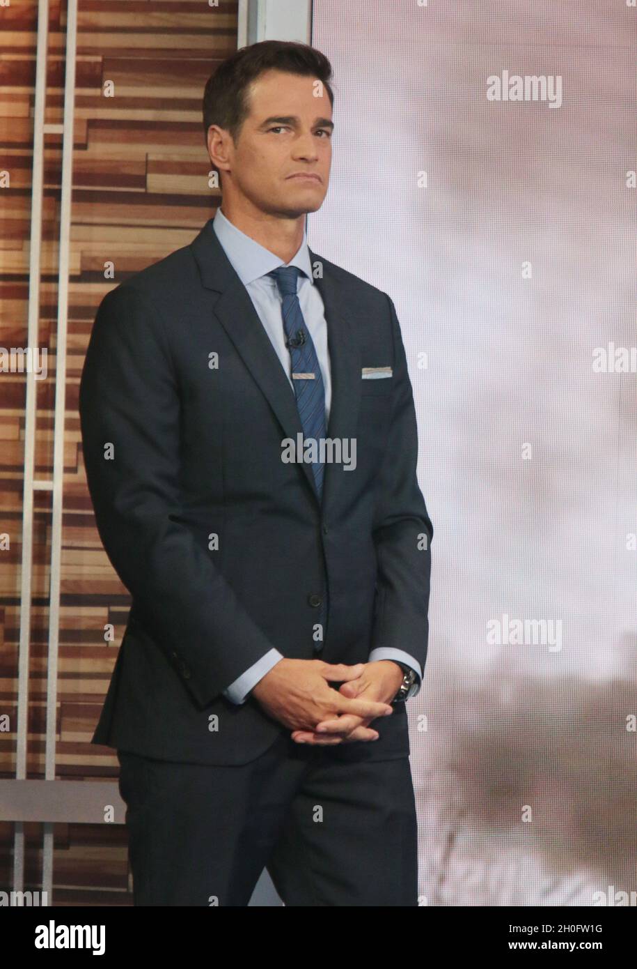 New York - NY - 20210926 - Good Morning America Hosts -PICTURED: Rob ...
