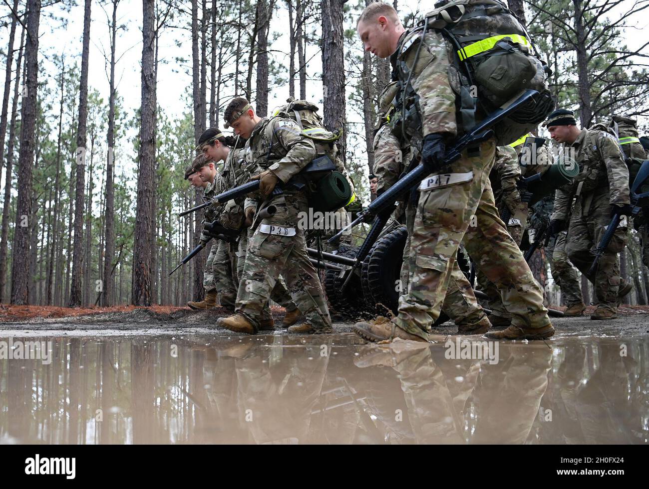 Psychological Operations candidates at the U.S. Army John F. Kennedy ...