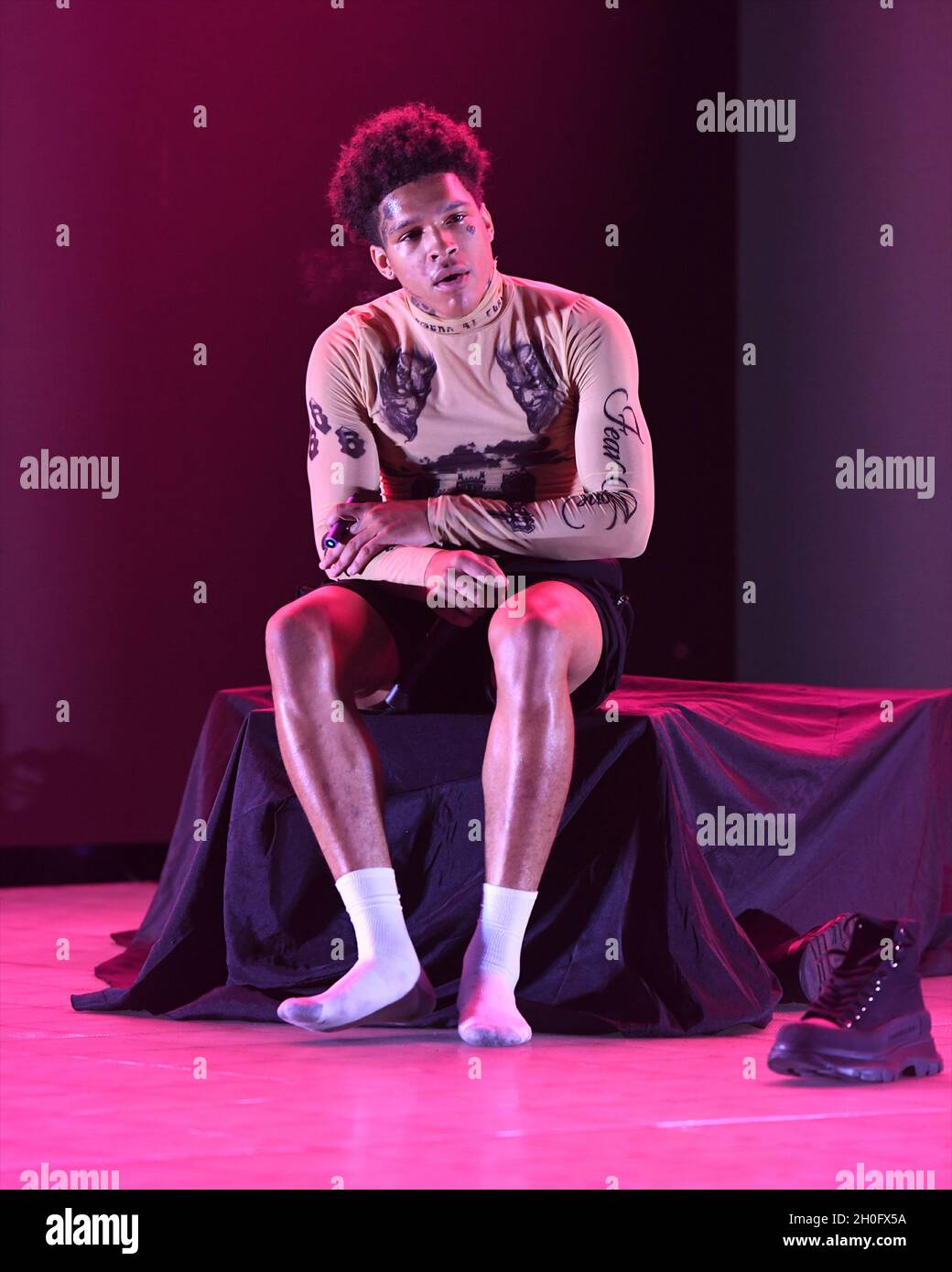 Miami - FL - 20210919 K Suave performs during the Tripp at Knight Tour ...