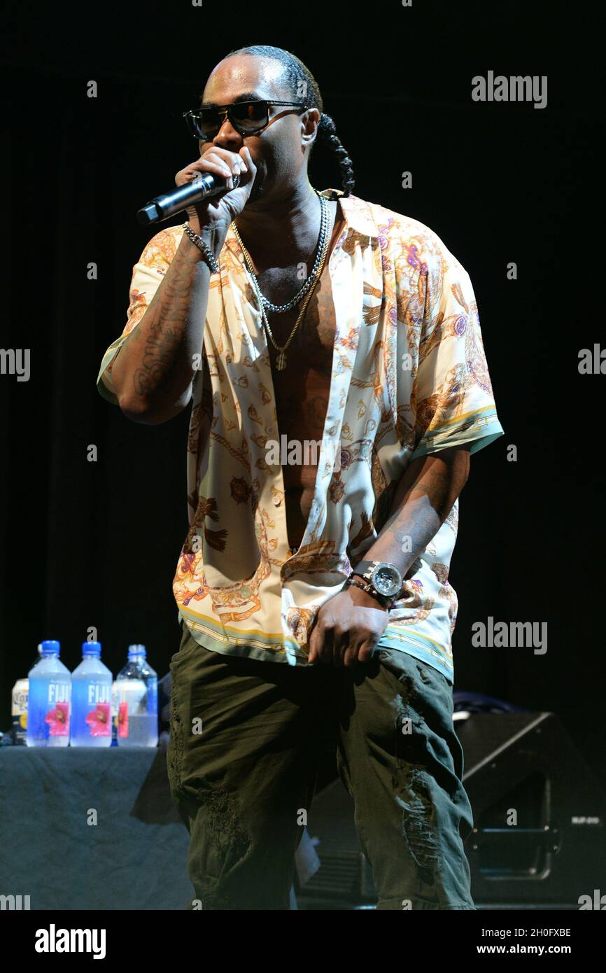 Miami - FL - 20210927 Bone Thugs-N-Harmony perform at the FPL Solar ...