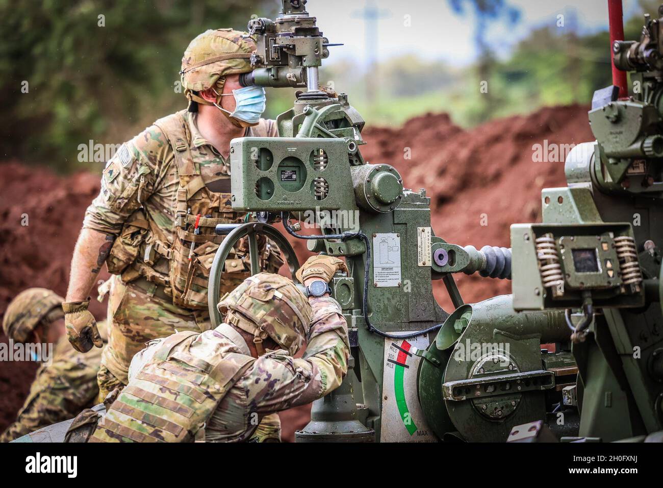 2nd Platoon, Charlie Battery "Copperhead" conducted digging operations ...