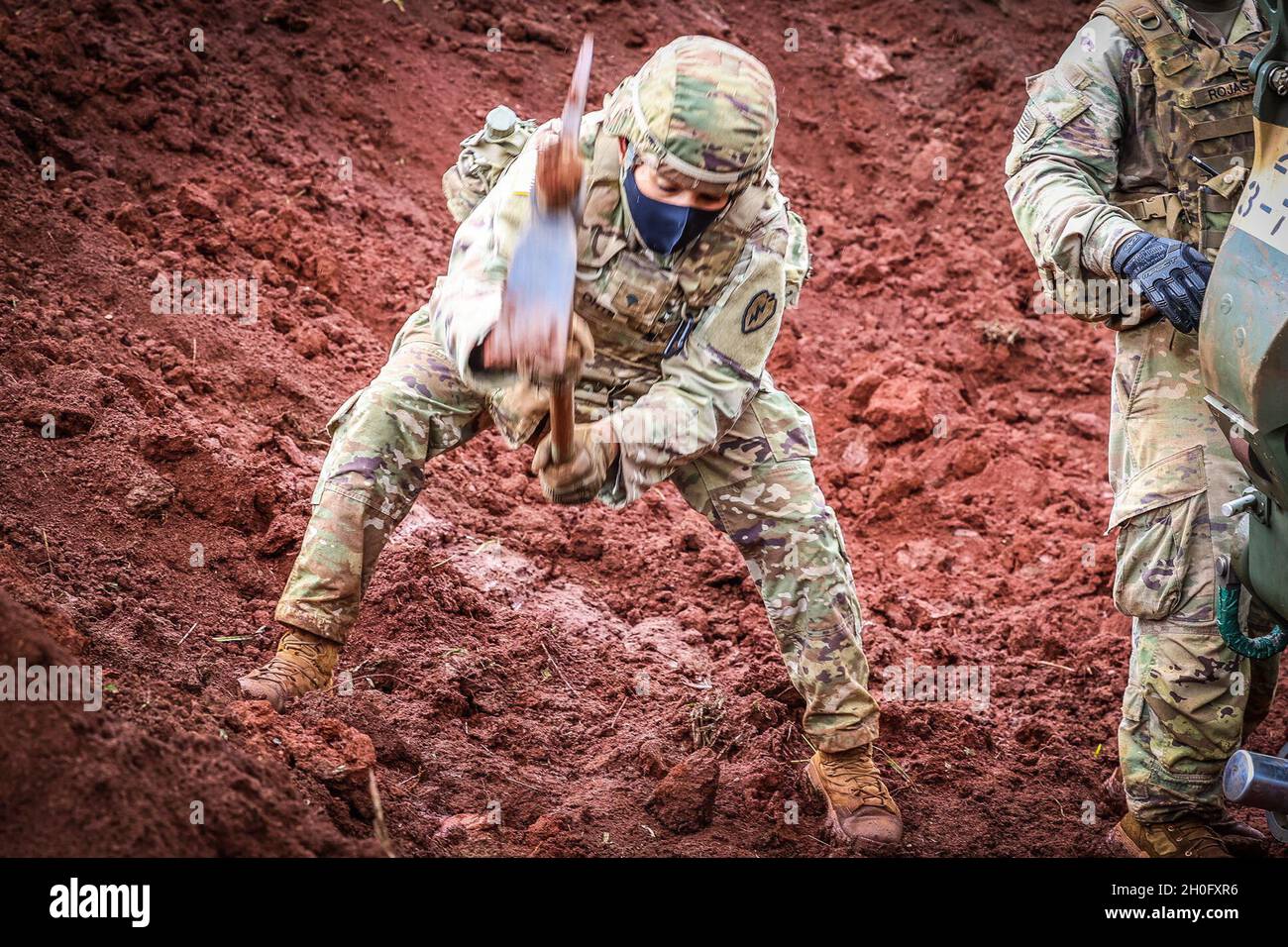2nd Platoon, Charlie Battery "Copperhead" conducted digging operations ...