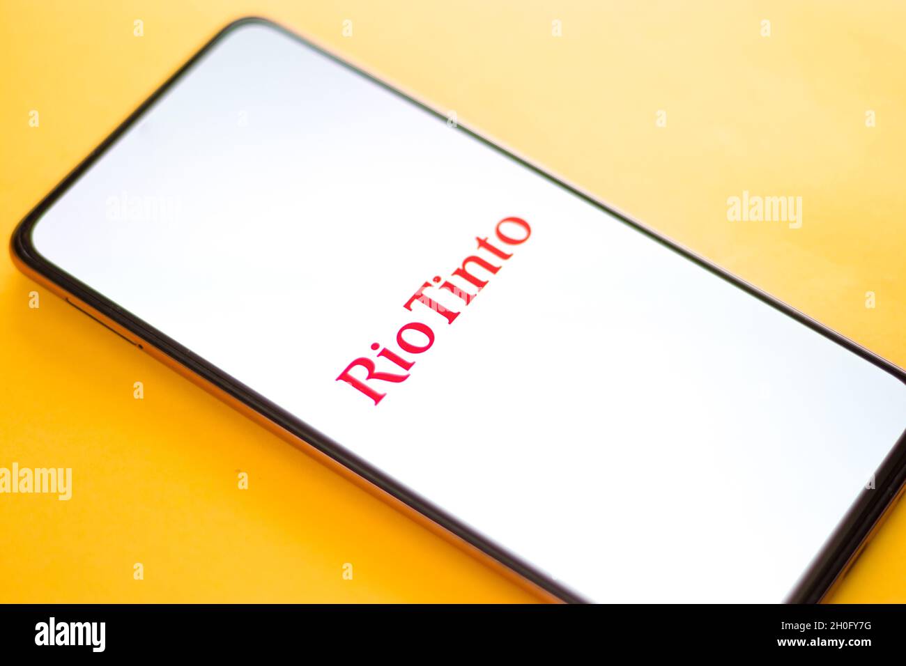 Rio tinto logo hi-res stock photography and images - Alamy