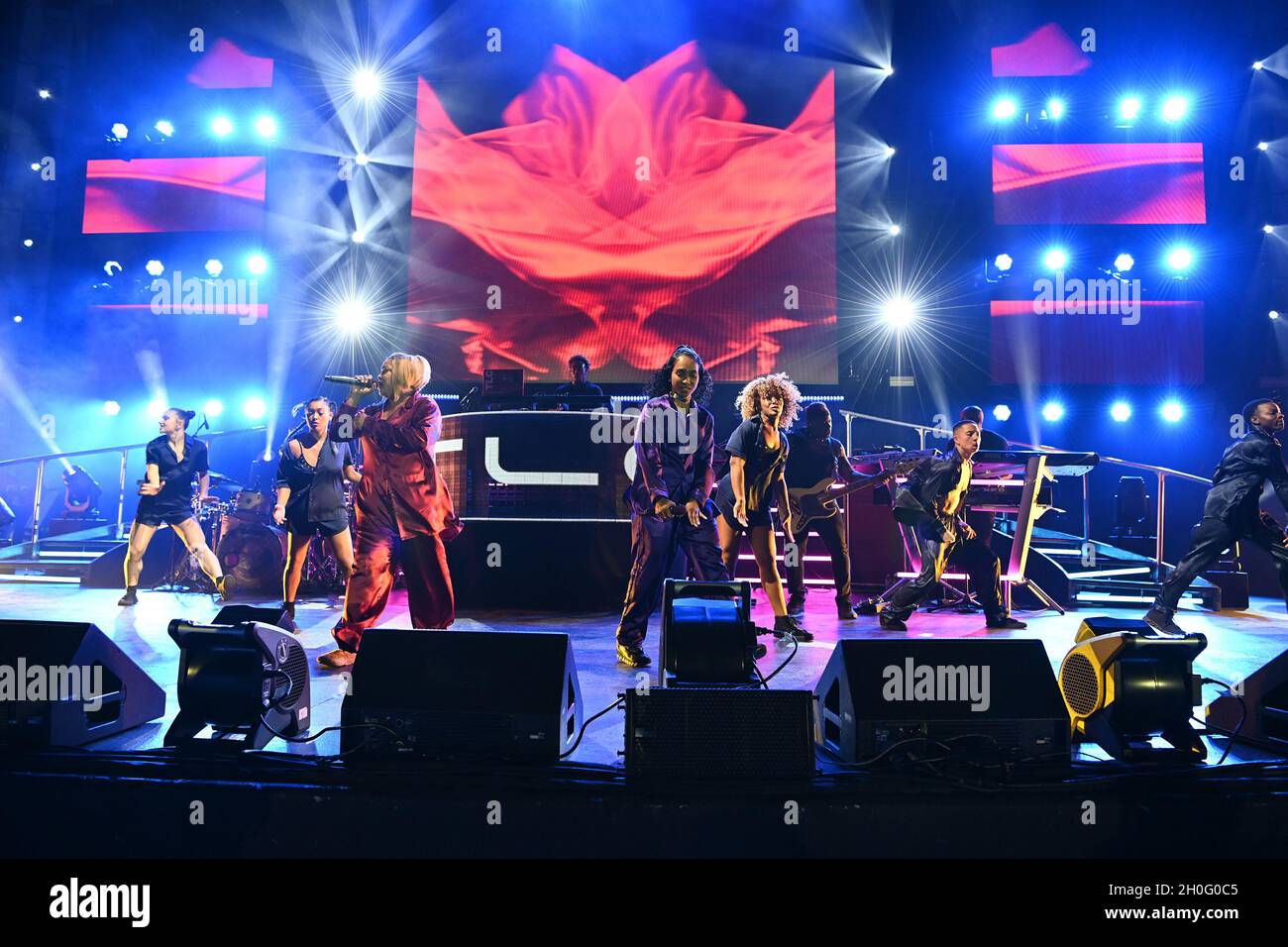 Miami - FL - 20210927 TLC perform at the FPL Solar Amphitheater at ...