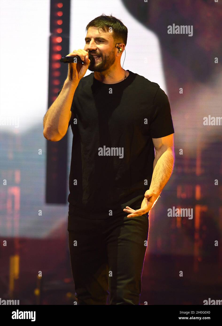 Miami - FL - 20210909 Sam Hunt performs at Hard Rock Live held at the ...